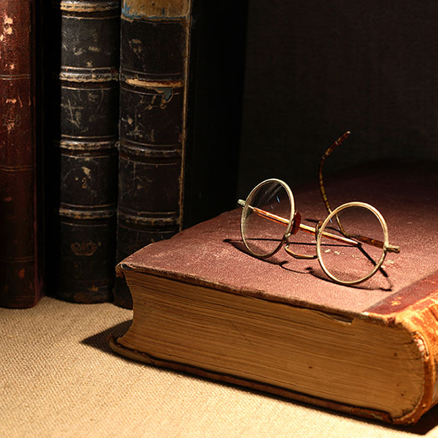 The Long Journey to Modern Glasses – Glendale CA | Glendale Optometric ...